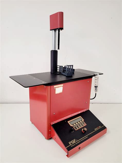 Biocomp Pgf Ip Piston Gradient Fractionator And Accessories Lab