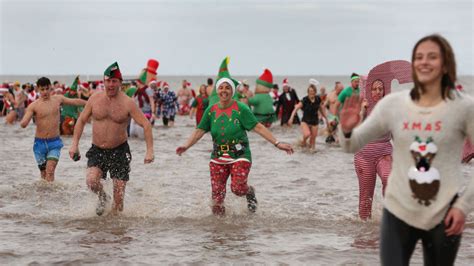 The Best Outdoor Christmas And New Year Swims In The Uk Find Your