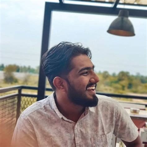 Poojith Mapakshi Iampoojith • Threads Say More