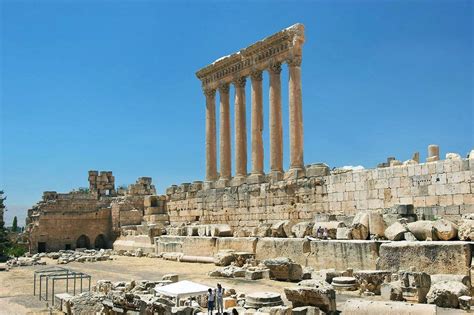 Baalbek Líbano Templo de Júpiter Sobre los gigantescos bloques de