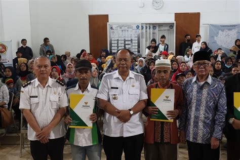 Warga Korban Bencana Alam Melong Dapat Santunan Selamat Datang Di