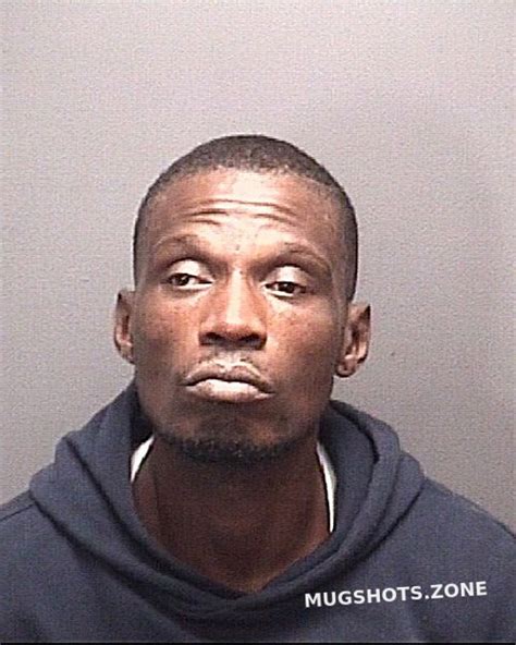 Moore Tyree 10262021 Suffolk Mugshots Zone