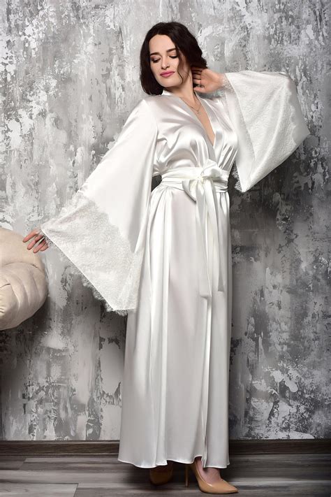Long Bridal Kimono Robe With Lace Ivory Bride Dressing Gown Etsy