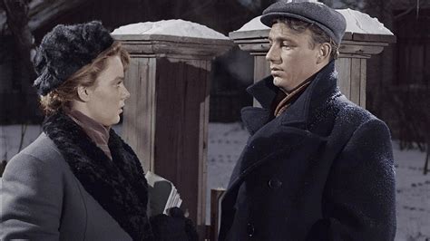 Даже самолет пригнали эта сцена в фильме «Весна на Заречной улице