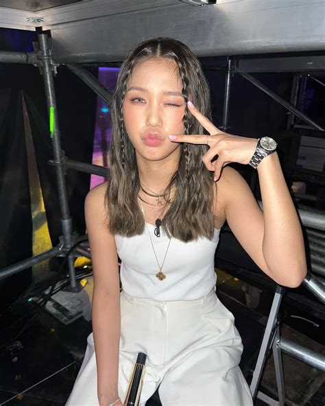 220830 Oh My Girl Mimi Instagram Update Kpopping