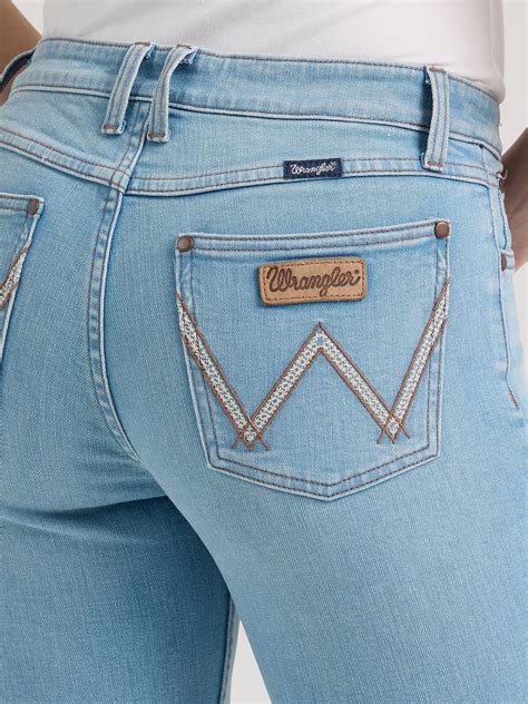 Wrangler Retro Mia Mid Rise Light Wash Womans Trouser Jean Dani Morgans