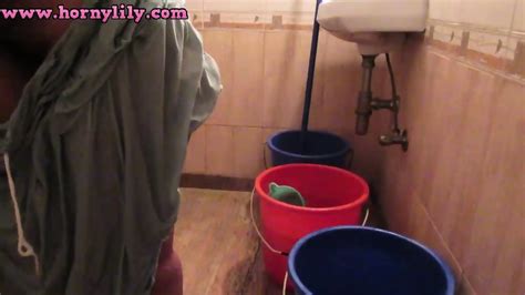 Big Boobs Indian Bathing Eporner