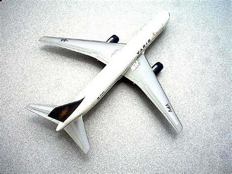 Beoing 767 By Lee Coll Hasegawa 1200