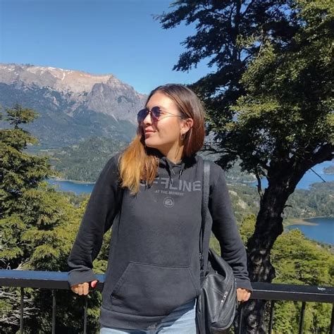 Lara Viva Lara Vivaa On Threads