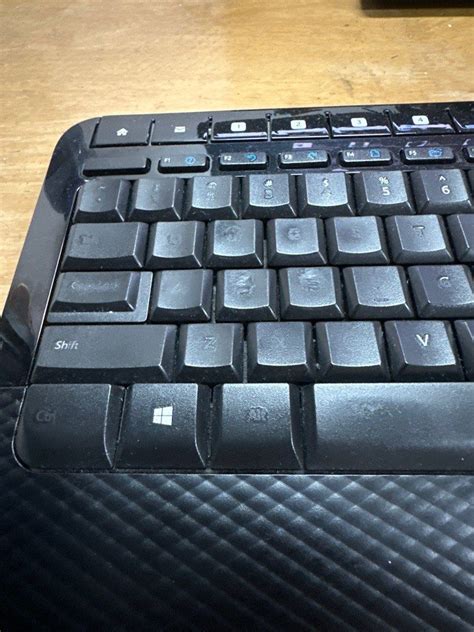 Microsoft Wireless Keyboard Computers And Tech Parts And Accessories Computer Keyboard On Carousell