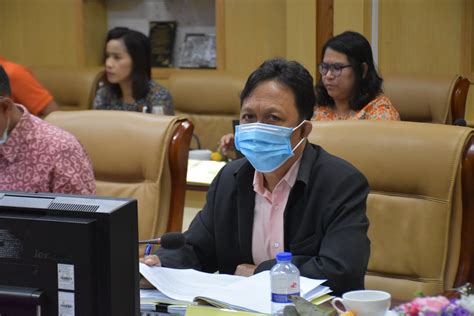 วันที่ 21 มกราคม 2564 ที่ห้องประชุมรวงผึ้ง ชั้น 3 อาคารเรียน 5 ชั้น วิทยาลัยชุมชนยะลายะลา นาย