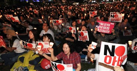 74주년 광복절아베 규탄 촛불 든 시민들 경향포토