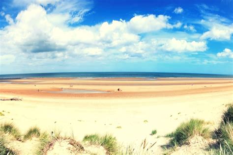 The 7 Best Norfolk Beaches According To A Local