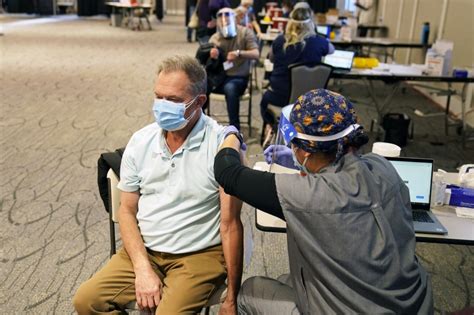 美cdc：已對逾1億人民注射至少1劑新冠疫苗 國際要聞 全球 Nownews今日新聞