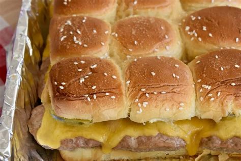 Turkey Burger Sliders On Hawaiian Rolls Easy Recipe This Delicious