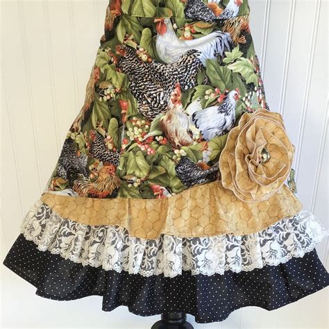 Womens Apron With Ruffles And Lace Cute Retro Apron In Farm Etsy