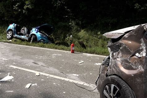 Schwerer Unfall In Pfaffenhofen Fordert Insgesamt Elf Verletzte