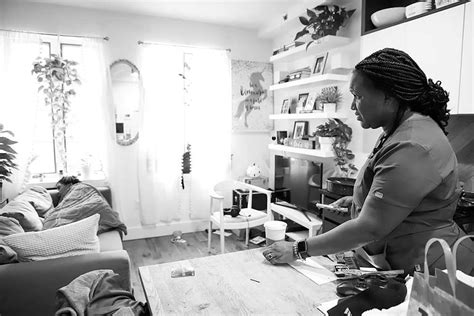 Donna A Business Woman By Abby Moskowitz Dodho