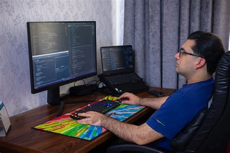 رزومه کاری امیر حسین علی حسینی