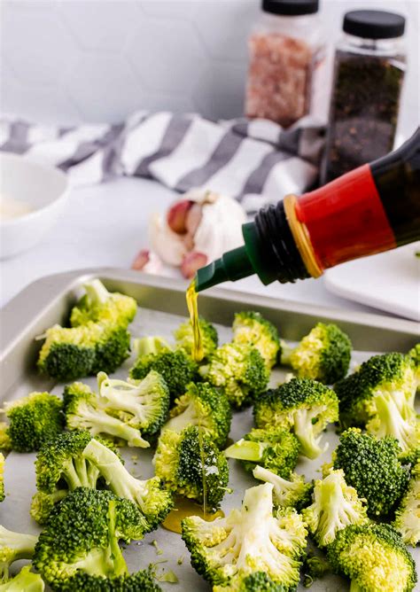 Easy Roasted Broccoli Recipe