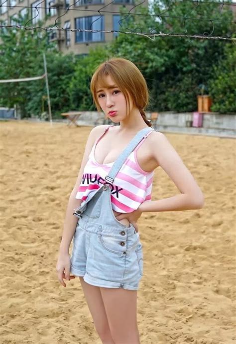 不知天高地厚滿腹經文的窮書生一心妄想著富豪家的智慧美女 每日頭條
