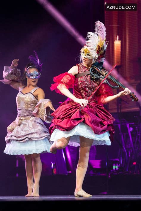 Lindsey Stirling Sexy Kicks Off Artemis Tour In Kansas City AZNude