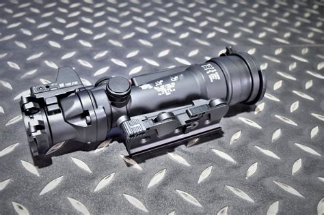 類trijicon Acog Ta11 3 5×35 大海螺瞄準鏡 光纖 自動感光 紅光 附rmr內紅點 Trijicon Ta11 Rmr