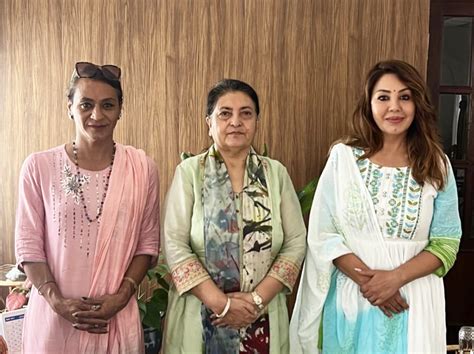 बोर्ड अध्यक्षका लागि ६ जनाको आवेदन करिश्माले भेटिन् पूर्व राष्ट्रपति