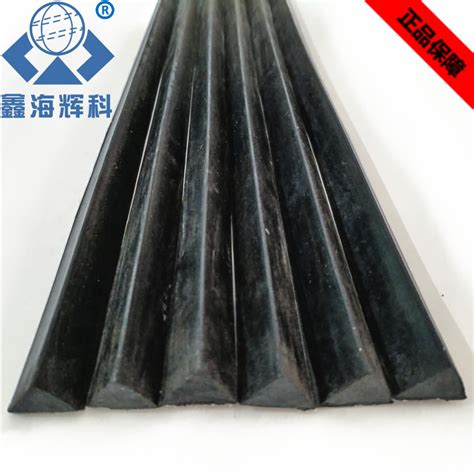 供应台球桌用品橡胶条边条M818胶边台球桌配件三角形橡胶条防撞条 阿里巴巴