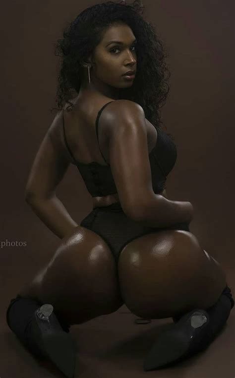 Camille Rohesh Melted Chocolate Alsharpton