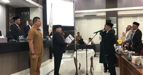 Aramiko Aritonang Dilantik Jadi Anggota Dpra Gantikan Hendra Budian