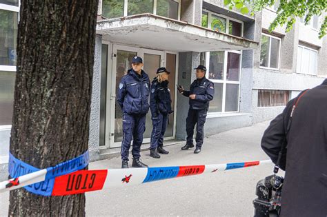 Седум дена по трагедијата за првпат се огласи директорката на училиштето во кое се случи