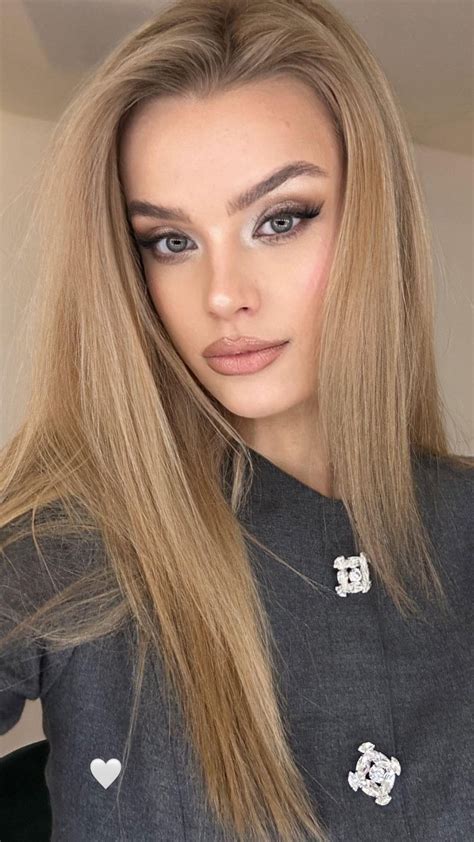 Krystyna Pyszková 2024 02 04 Rprettygirls
