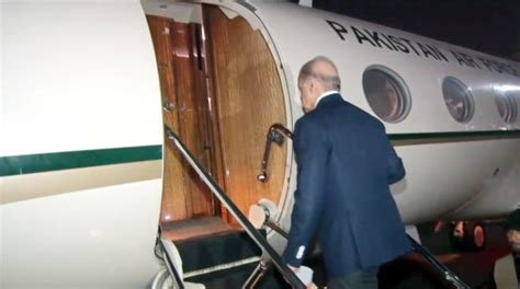 Pm Shehbaz Leaves For Saudi Arabia To Attend Arab Islamic Summit