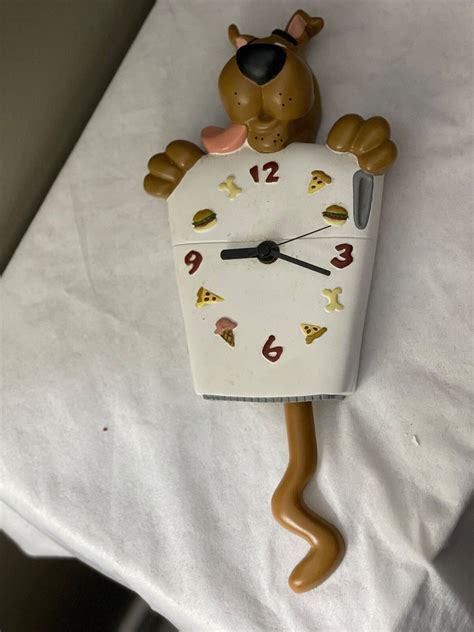 Warner Bros Scooby Doo Animated Clock New Very Rare 4623479592