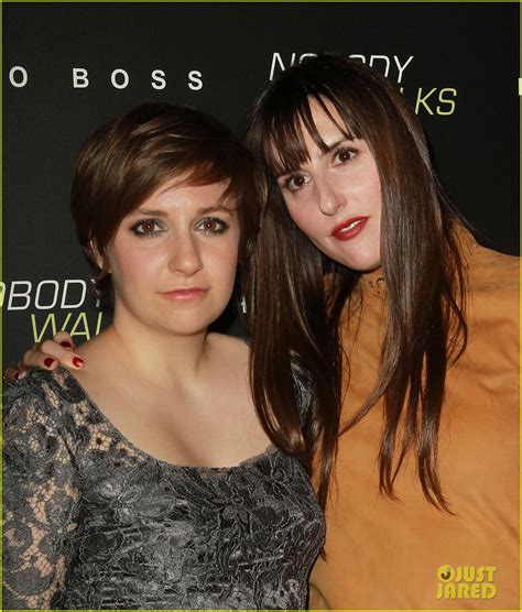 Isabel Lucas And Olivia Thirlby Nobody Walks Premiere Photo 2732206