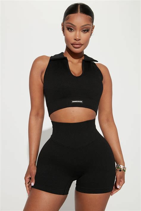 Effortless Nix Ribbed Seamless Hot Short Black Fashion Nova