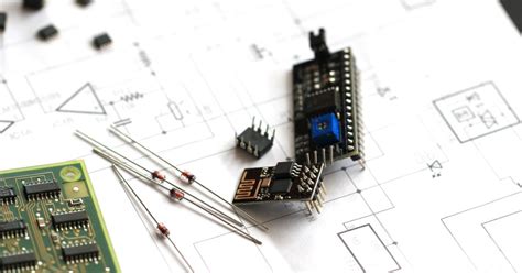 Top 10 Electronics Components Every Engineering Student Must Know Top 10 Electronics Components Every Engineering Student Must Know
