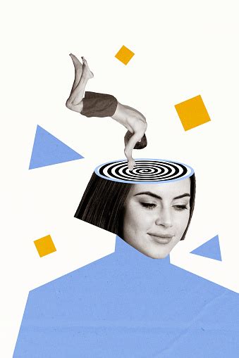 미니 블랙 화이트 효과 남자가 다이빙 안에 뛰어 오르는 수직 콜라주 이미지 큰 소녀 최면 머리 절연 그림 배경 20 24세에 대한 스톡 사진 및 기타 이미지 Istock