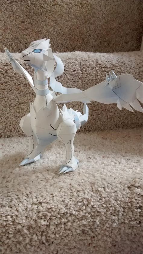 Reshiram Papercraft By Amber2002161 On Deviantart