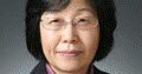 여성칼럼 불사조가 돼버린 5·18 망언의 망령