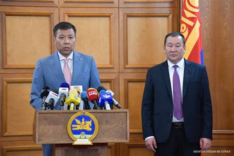 Хөгжлийн банкны асуудлаарх нотлох баримтыг шинжлэн судлах гурав дахь сонсгол энэ сарын 13 17 ны