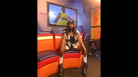 Omwavu Wakufa Sharon Peyton New Ugandan Music 2020 Youtube