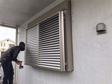 海老名市 シャッター窓に多機能ルーバー面格子取り付け 施工例 海老名市でリフォームなら海老名トーヨー住器