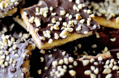 Soda Cracker {saltine} Cookies