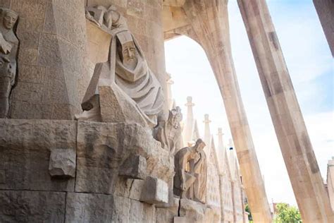 Barcelona Visita guiada rápida a la Sagrada Familia GetYourGuide