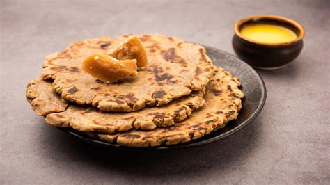 Kuch Meetha Ho Jaaye Gur Ghee Chapati — 5 Benefits Of Having This Comfort Combo Entertainment