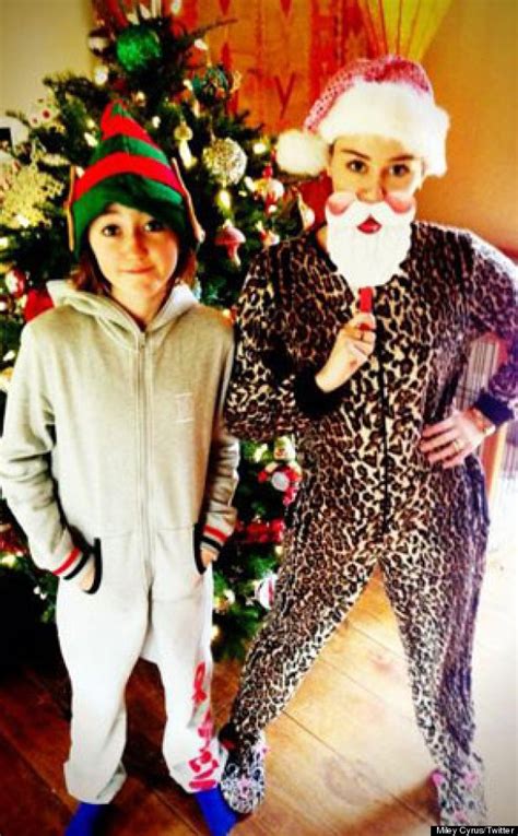 Miley Cyrus Liam Hemsworth Spark Rumors Theyve Secretly Married With