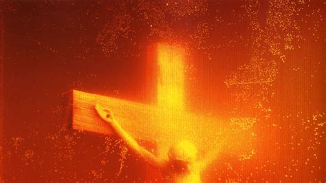 La Fotografia Piss Christ Dandrés Serrano Censurada Al Photolux