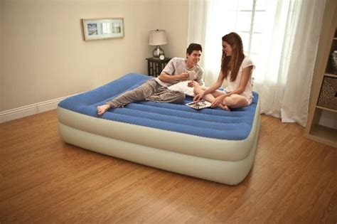 Как выбрать надувной матрас-кровать Intex: виды, плюсы и минусы